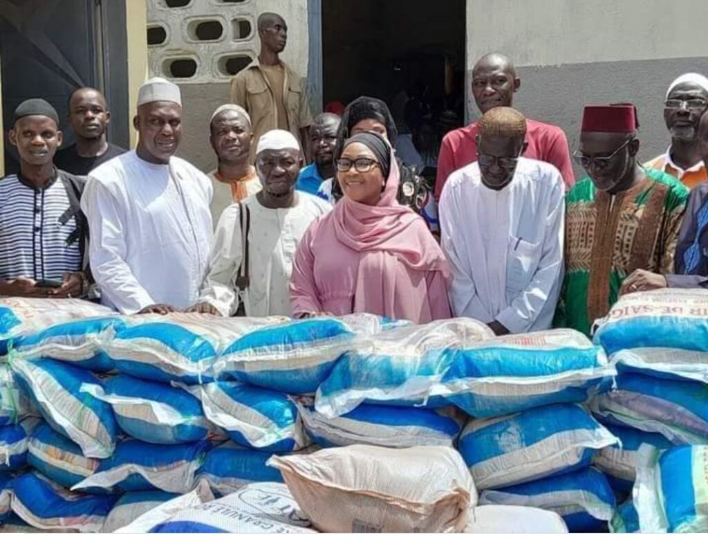 Anyama/Ramadan et carême 2023: Fatim Bamba soulage les musulmans et ...