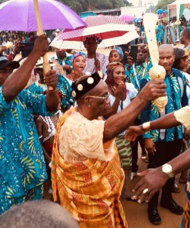 Anyama-Ebimpé/ Fatim Bamba salue la mobilisation autour du nouveau chef ...